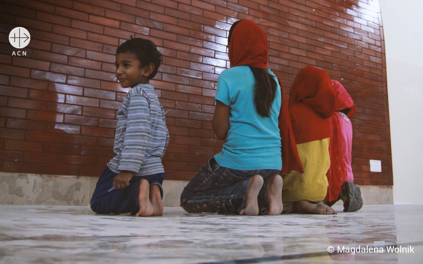 In Pakistan, God shines a light into Catholic girl’s fearful existence ...