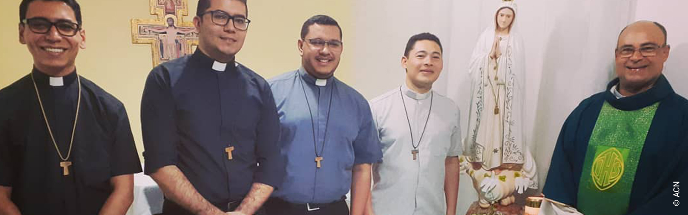 Brazil: Help for the priestly formation of 54 men from the Shalom ...