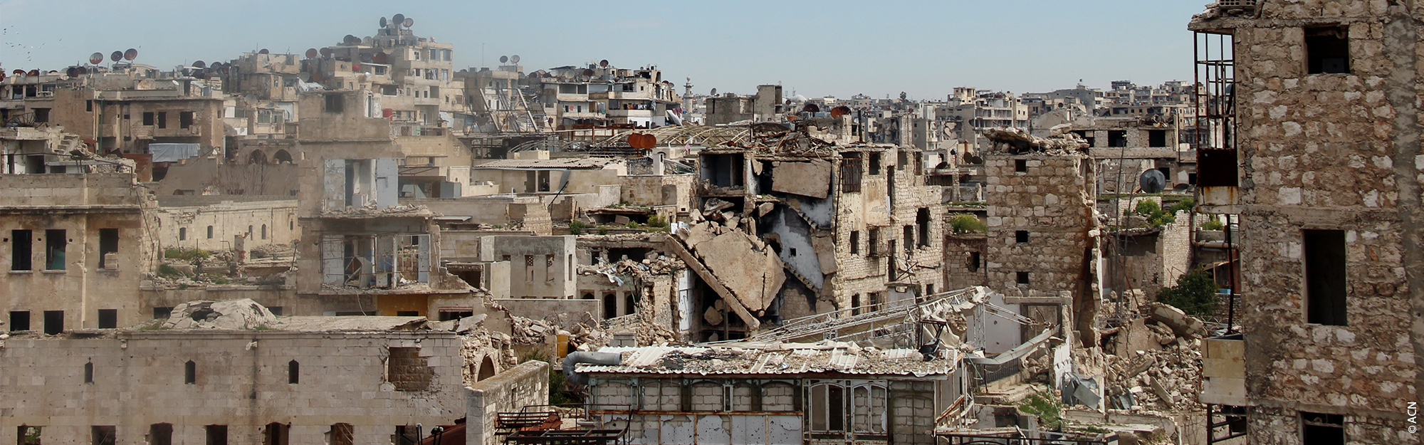 Syria: The two Franciscan Friars giving hope to Christians living under ...