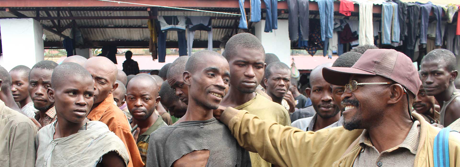 A priest brings hope to prisoners in Congo | ACN International